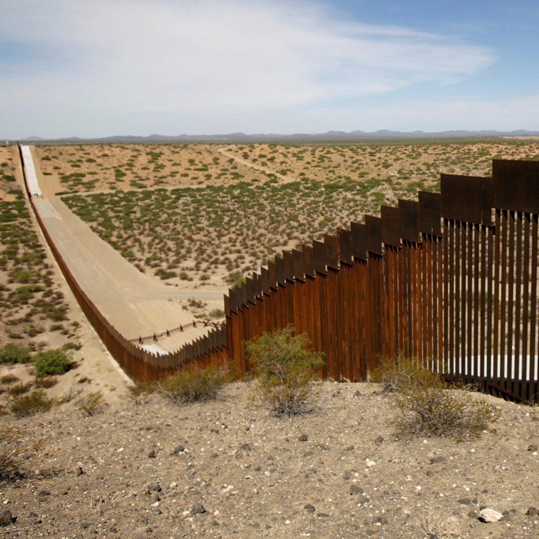 Campaña integrada para MURO - Zarik Ahuir